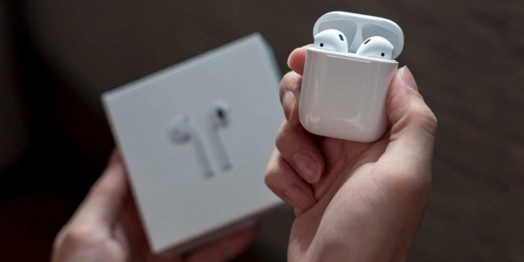 Sluchátka Apple + Recenze AKTUALIZOVÁNO